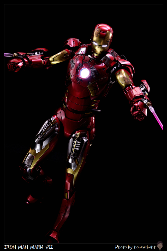 【開箱】Hot Toys技術力表現之作 - 鋼鐵人MK7 (合金版)
