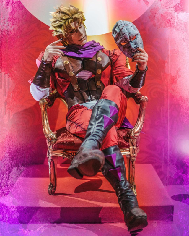 義大利CoserTaryn還原《JoJo的奇妙冒險》DIO 迷人霸氣笑容秀出好身材！